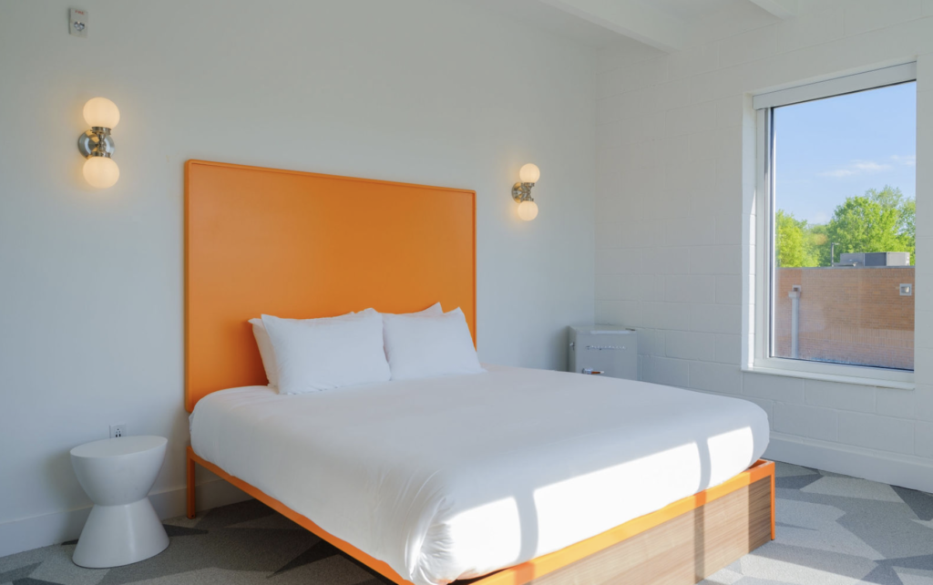 Rooms & Suites – The Gallatin Hotel