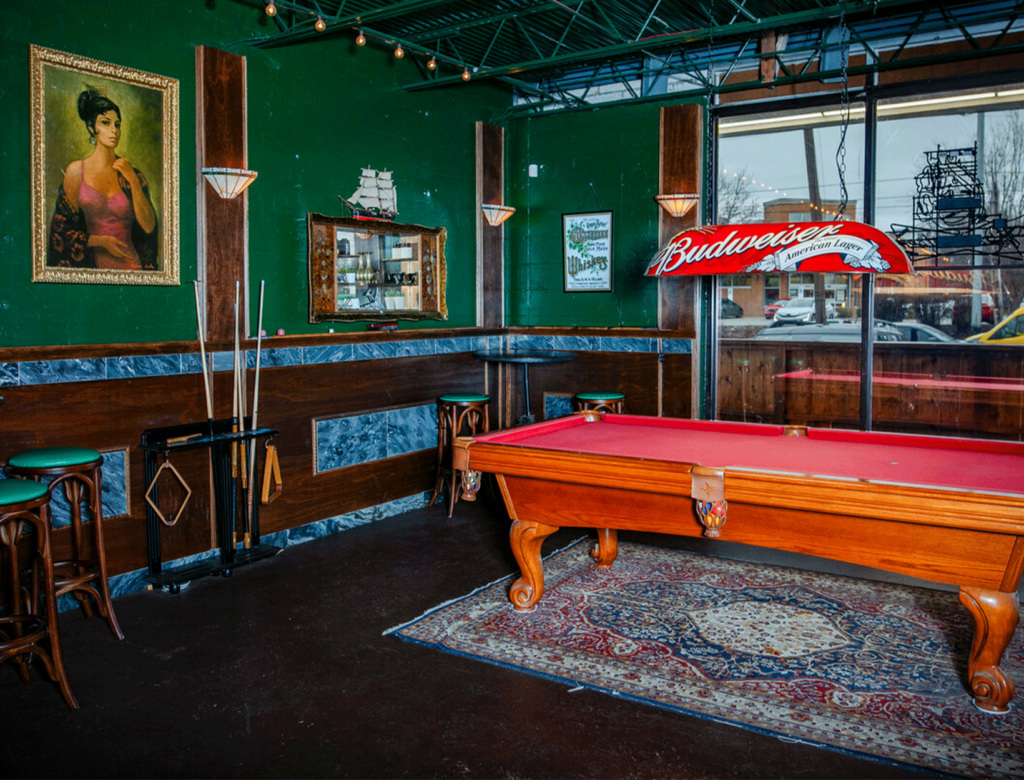 5 Most Unique Bars in East Nashville - The Gallatin Hotel